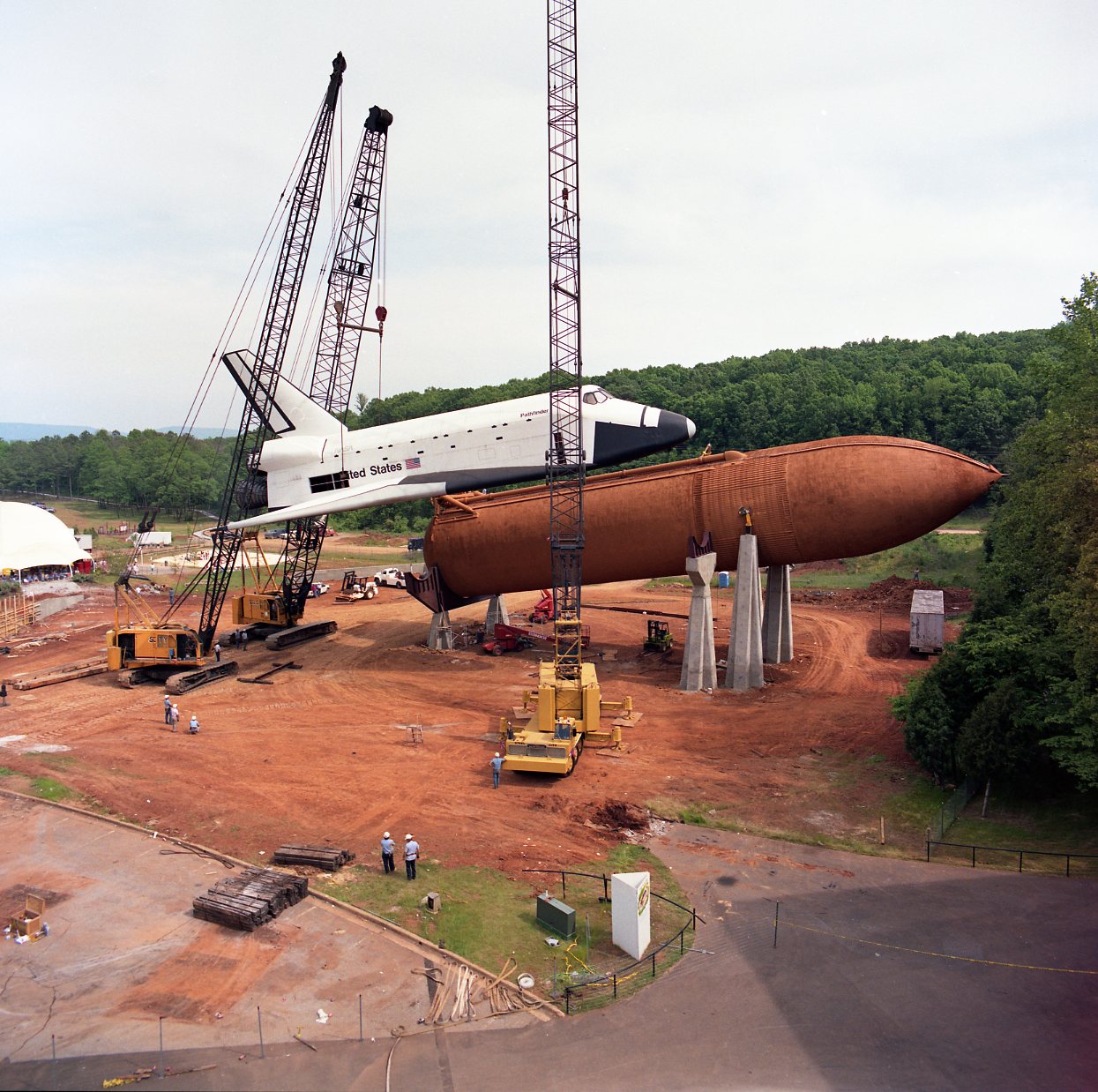 Pathfinder Orbiter Touches Down to Earth - U.S. Space & Rocket Center ...